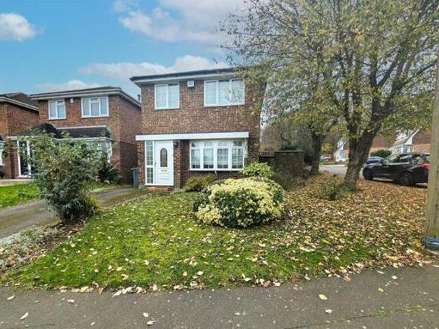 Strawberry Close, Tividale, 3 Bedroom Detached