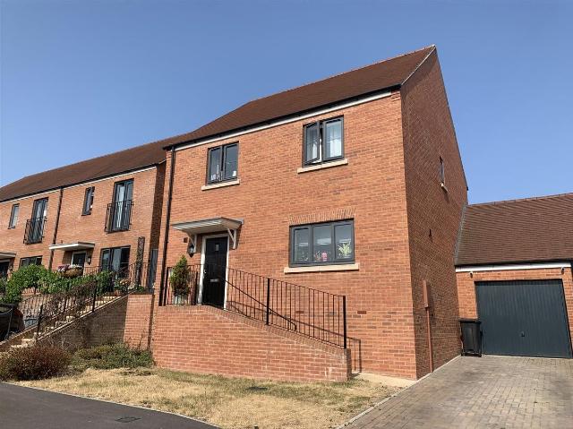 Strawberry Fields, Easterton, Devizes SN10, 4 bed detached house to rent, £1,750 pcm | PrimeLocation