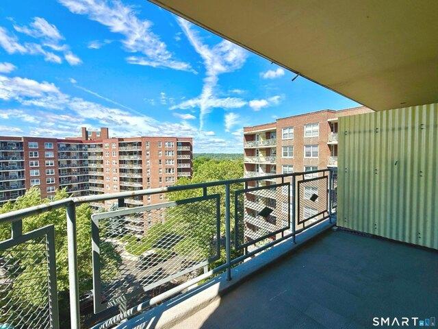 Strawberry Hill Ave Apt,stamford, Condo For Sale