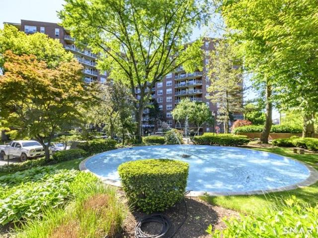 Strawberry Hill Ave Apt,stamford, Condo For Sale