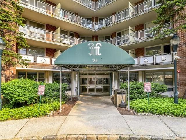 Strawberry Hill Ave Apt,stamford, Condo For Sale