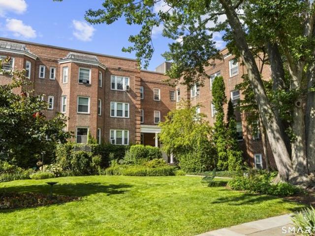 Strawberry Hill Ave Unit, Stamford, Condo For Sale