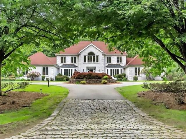 Strawberry Hill Rd, Concord, Home For Sale