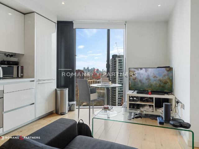 Strata, Elephant & Castle SE1, 1 bed flat to rent, £2,150 pcm | PrimeLocation