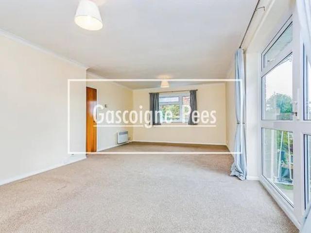 Stratfield Court, Tadley, RG26