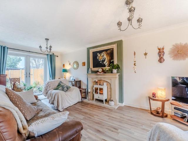 Stratfield Way, Kettering