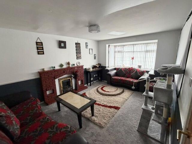 Stratford Close, Dudley, DY1 2SZ