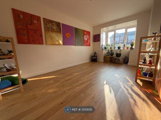 Stratford Close, Nottingham NG4, 2 bed terraced house to rent, £1,100 pcm | PrimeLocation