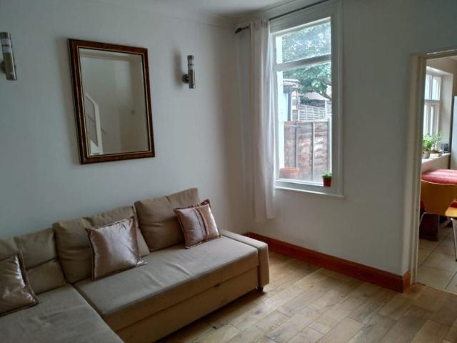 Stratford Ctr/3 Dblbedrooms/2Xbth/Gdn