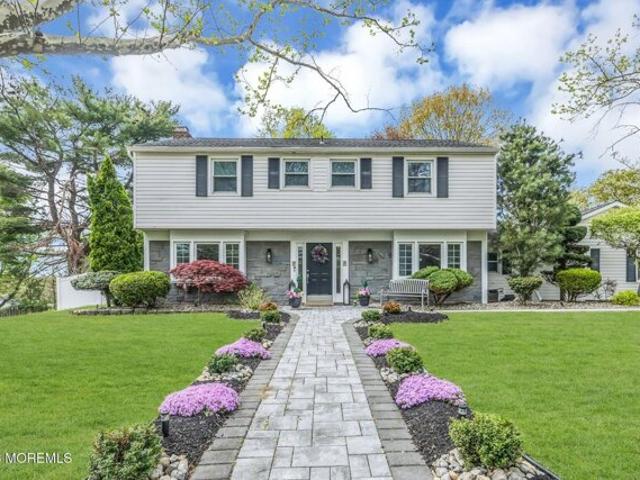 Stratford Dr, Old Bridge, Home For Sale