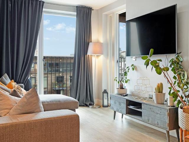Stratford E9, 1 bed flat to rent, £4,632 pcm | PrimeLocation