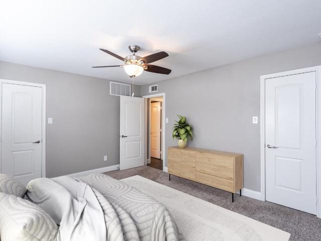 Stratford House Apartments 2 Bedroom Apartment for Rent at 4010 Linkwood Dr, Houston, TX 77025 Braeswood Place