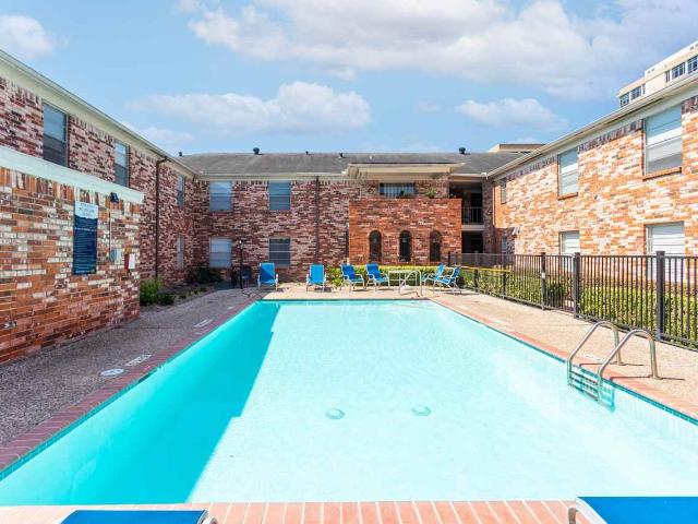 Stratford House Apartments 2 Bedroom Apartment for Rent at 4010 Linkwood Dr, Houston, TX 77025 Braeswood Place