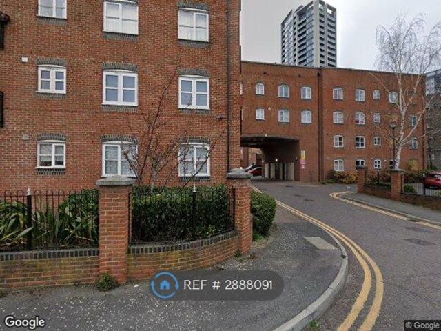 Stratford, London E15, 1 bed flat to rent, £1,750 pcm | PrimeLocation