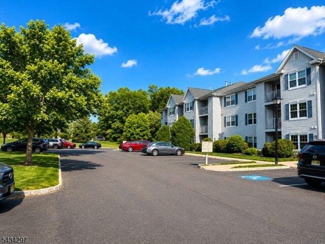 Stratford Pl Unit,bridgewater Twp, Condo For Sale