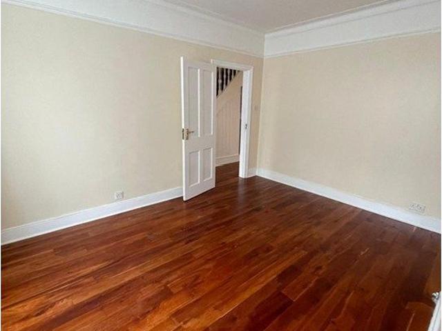 Stratford Road, Thornton Heath CR7, 3 bed terraced house to rent, £2,000 pcm | PrimeLocation
