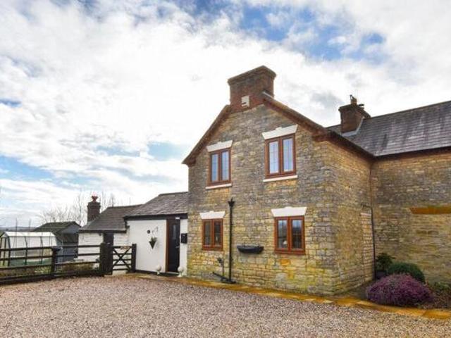 Stratford Road, Wicken, 3 Bedroom Semi detached