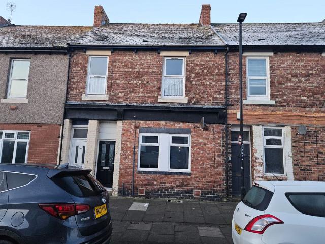 Stratford Road, Newcastle Upon Tyne, 5 NE6, 3 bed flat to rent, £850 pcm | PrimeLocation