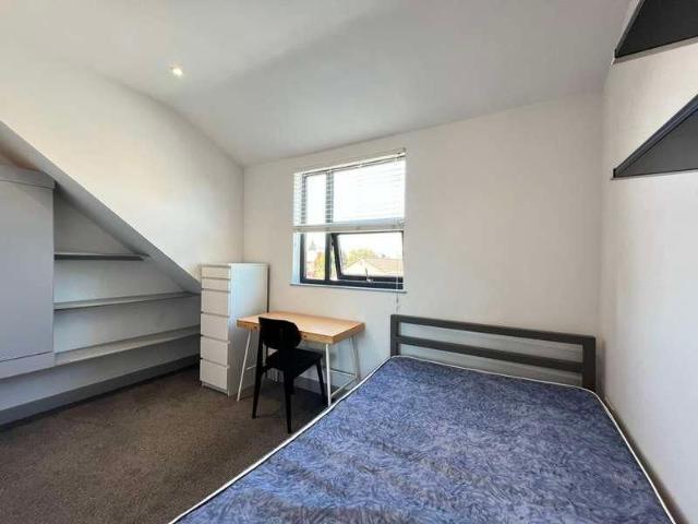 Stratford Road, NG2