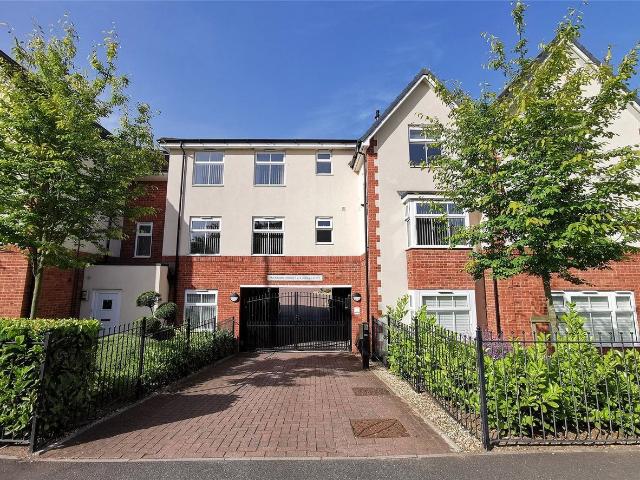 Stratford Road, Shirley, Solihull, West Midlands B90, 2 bed flat to rent, £1,475 pcm | PrimeLocation