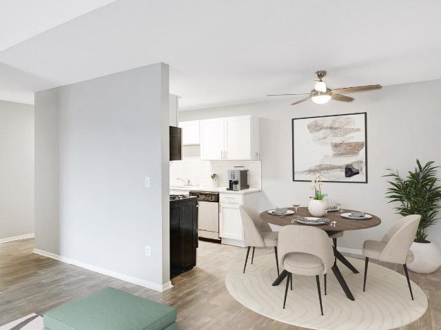Stratford Wood 1 Bedroom Apartment for Rent at 18900 Stratford Rd, Minnetonka, MN 55345