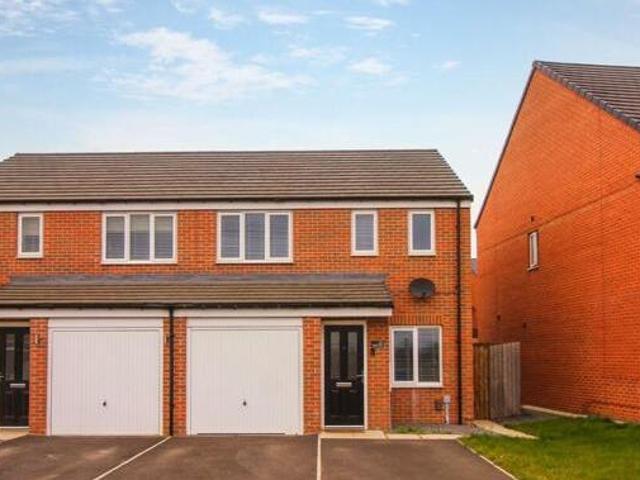 Strathtyrum Drive, The Fairways, 3 Bedroom Semi detached