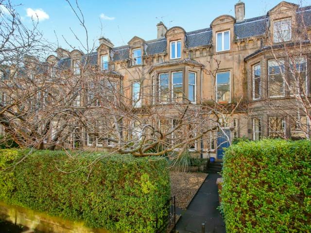 Strathearn Road Grange, Edinburgh, EH9