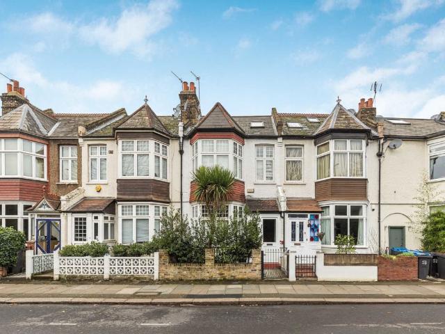 Strathearn Road, Wimbledon SW19, 4 bed terraced house to rent, £4,750 pcm | PrimeLocation