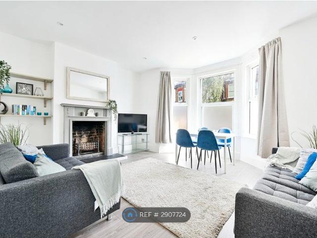 Strathleven Rd, Clapham SW2, 6 bed end terrace house to rent, £6,400 pcm | PrimeLocation