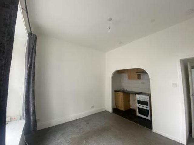 Strathmartine Road, Dundee, DD3