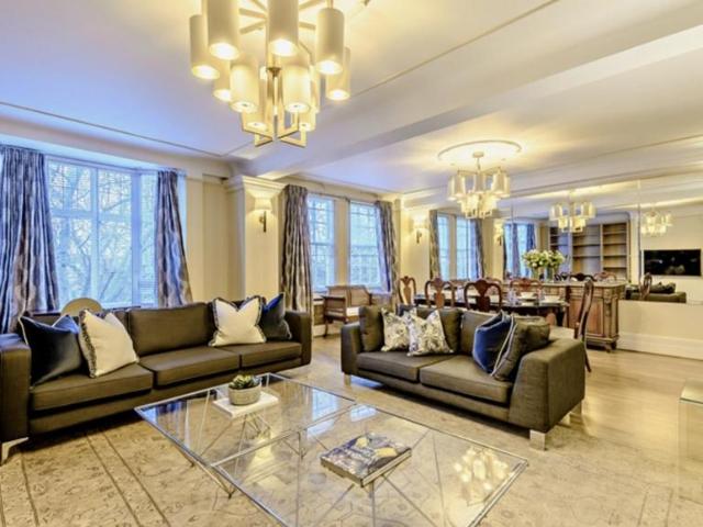 Strathmore Court, London 4 bed flat to rent £10,508 pcm £2,425 pw