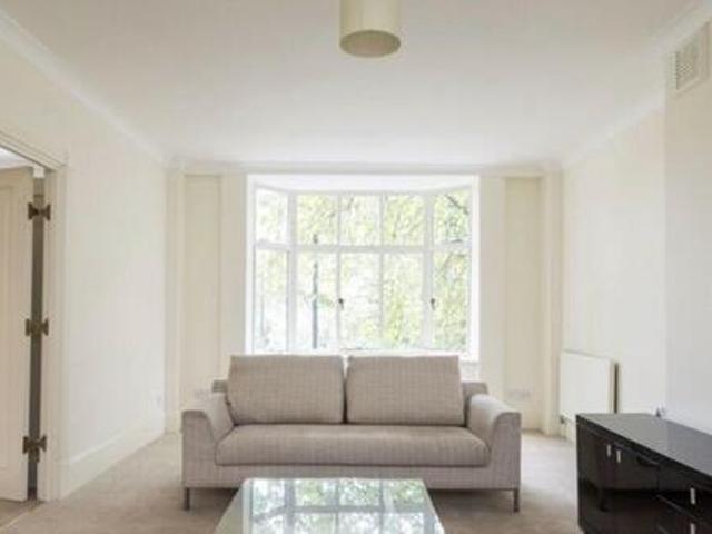 Strathmore Court, Park Road, 5 Bedroom Apartment