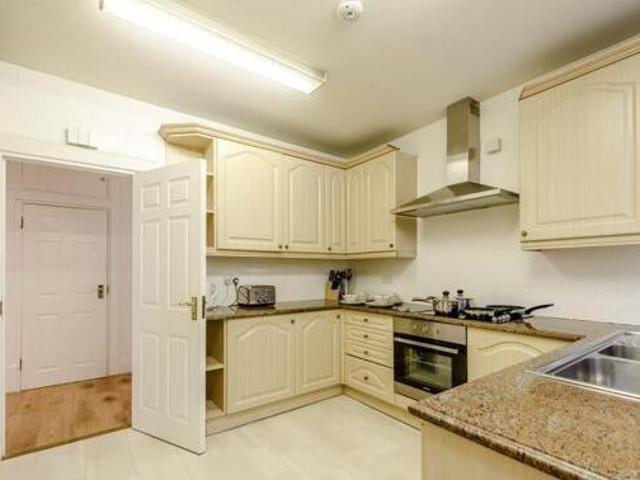 Strathmore Court, Park Road, 3 Bedroom Property