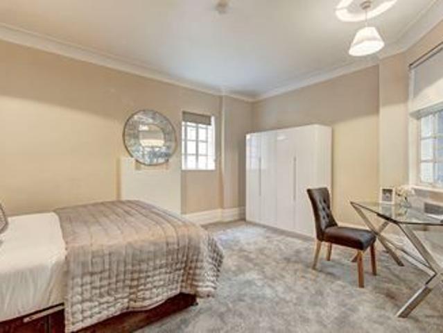 Strathmore Court, Park Road, London NW8, 2 bed flat to rent, £3,835 pcm | PrimeLocation