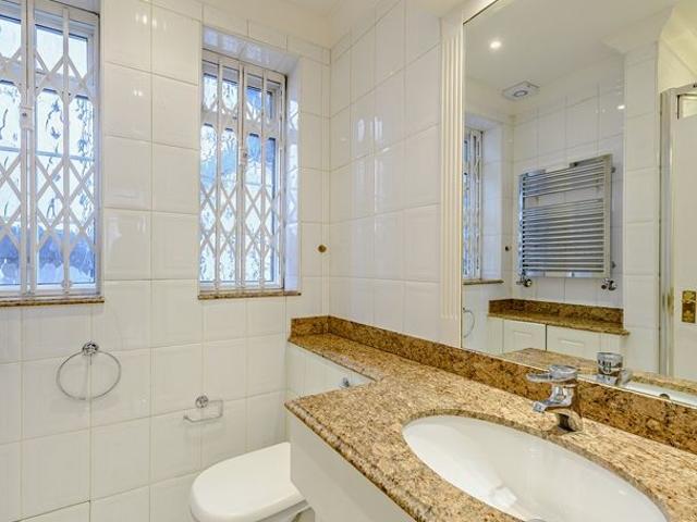 Strathmore Court, Park Road, London NW8, 3 bed flat to rent, £6,998 pcm | PrimeLocation