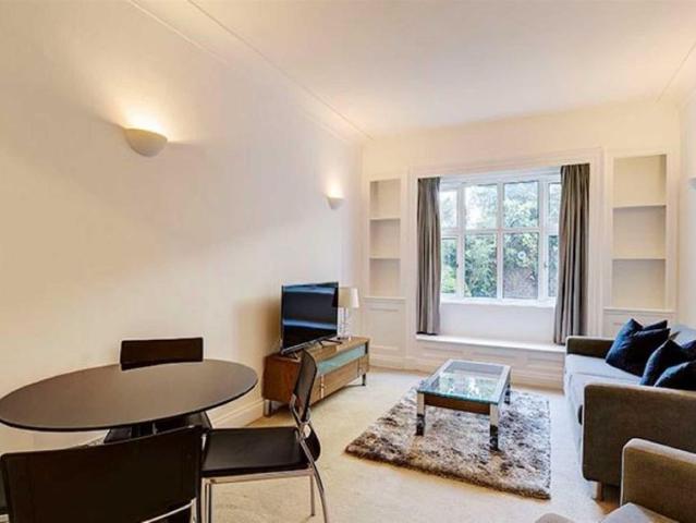 Strathmore Court Park Road Regents Park NW8
