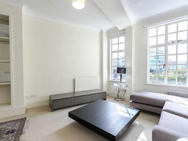 Strathmore Court, Park Road, Regents Park NW8, 5 bed flat to rent, £8,732 pcm | PrimeLocation
