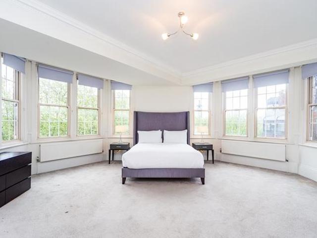 Strathmore Court, Park Road, St Johns. 5 bed apartment to rent £9,317 pcm £2,150 pw