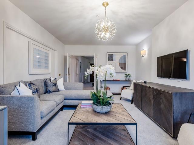 Strathmore Court, St. Johns Wood, London NW8, 4 bed flat to rent, £9,815 pcm | PrimeLocation