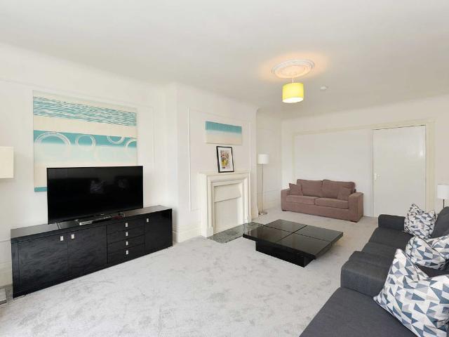 Strathmore Court, St John's Wood, Park Road, London NW8, 5 bed flat to rent, £8,732 pcm | PrimeLocation