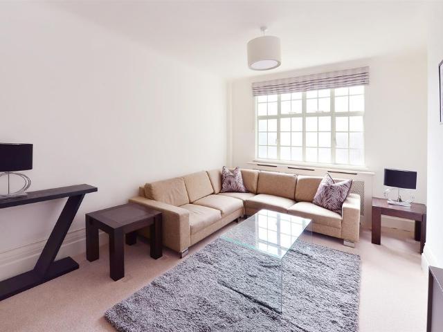 Strathmore Court, 143 Park Road, Regents Park