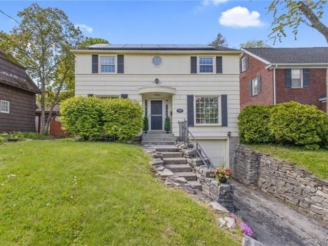 Strathmore Dr, Syracuse, Home For Sale