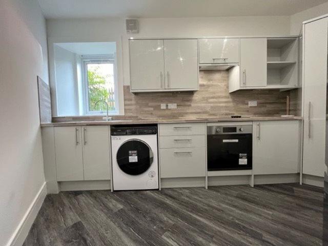 Strathmore Street, Perth PH2, 2 bed flat to rent, £725 pcm | PrimeLocation