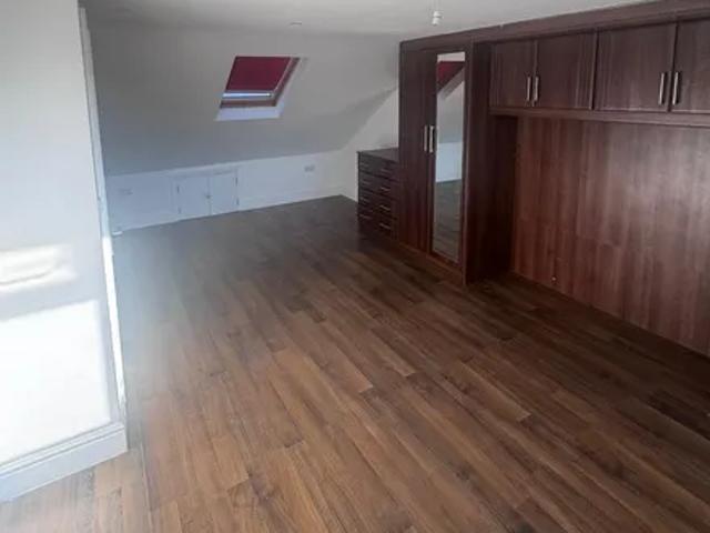 Stratton Drive, London, IG11 9HD, United Kingdom | 4 bed townhouse for rent #138930543 | Rentberry