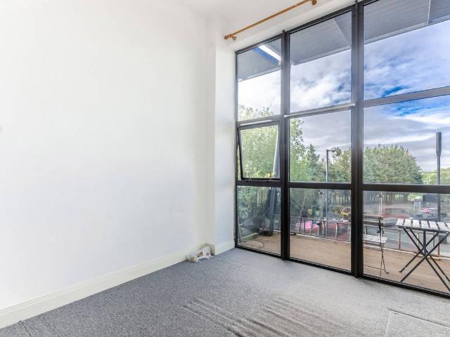 Streamline Mews, East Dulwich, London SE22, 2 bed flat to rent, £1,900 pcm | PrimeLocation