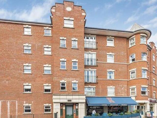 Streatham High Road, London, 1 Bedroom Apartment