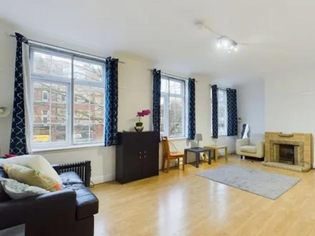 Streatham Hill, London, SW2 4RP, United Kingdom | 4 bed apartment for rent #132351741 | Rentberry