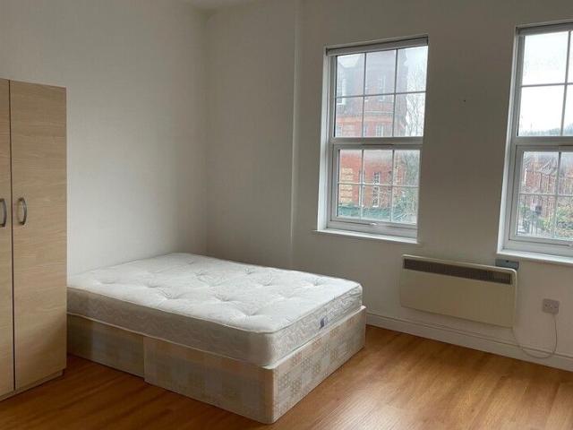 Streatham Hill, London, SW2 4RU