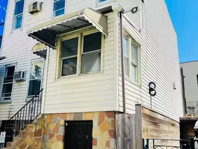 Street, 1Fl, Long Island City, NY 11106