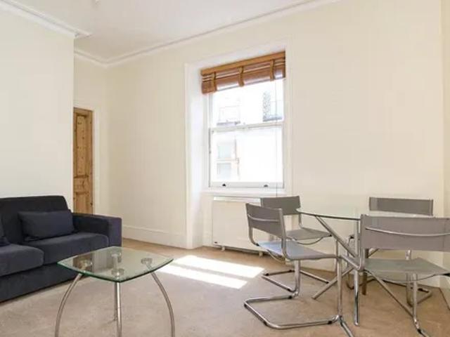 Street Burger, 24 Charing Cross Road, London, WC2H 0HX, United Kingdom | 1 bed apartment for rent #140654748 | Rentberry